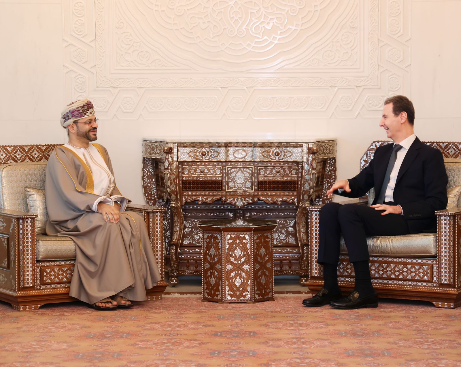 His Royal Highness the Sultan sends a handwritten message to the Syrian ...
